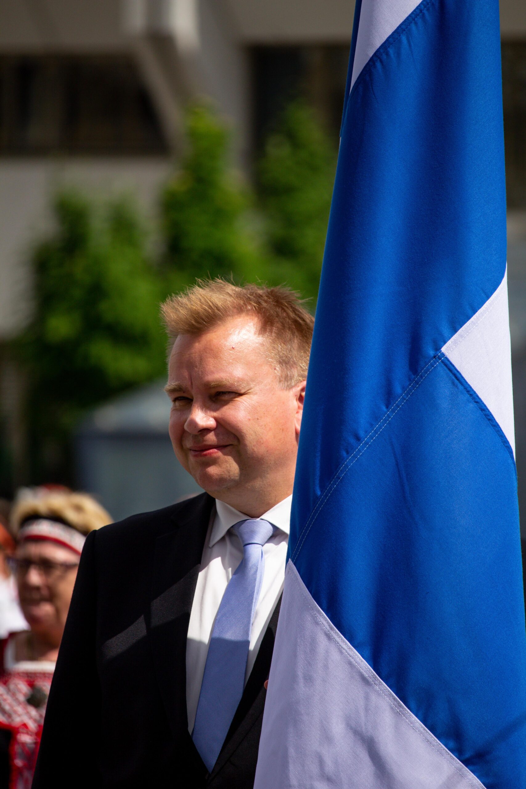 Yhteys - ANTTI KAIKKONEN